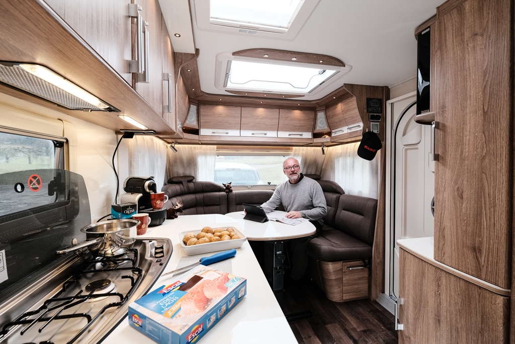Kabe Classic 520 XL im Profitest - Camping, Cars & Caravans